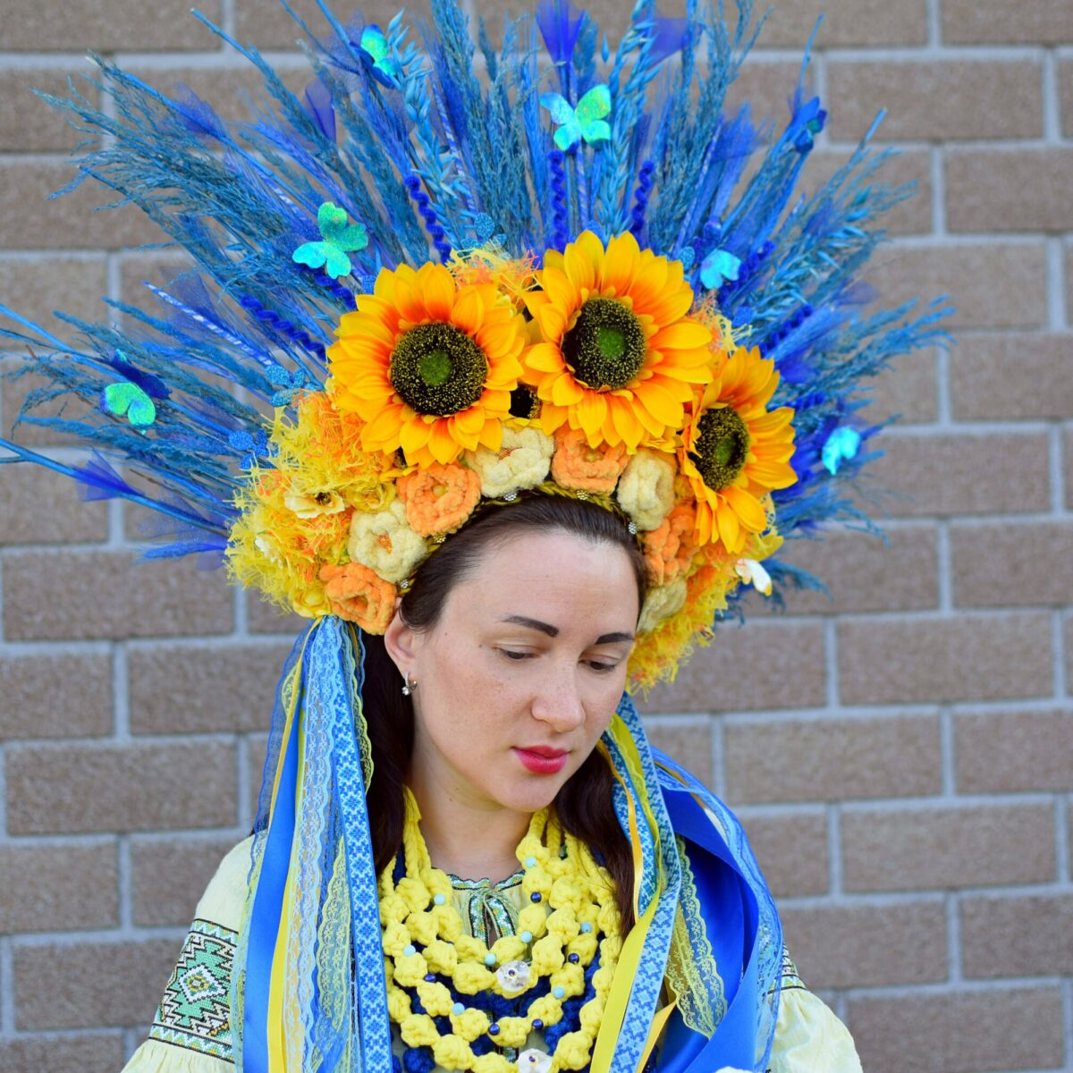 Ukrainian Flower headdress, ethnic crown, yellow blue from Artizan Made ...
